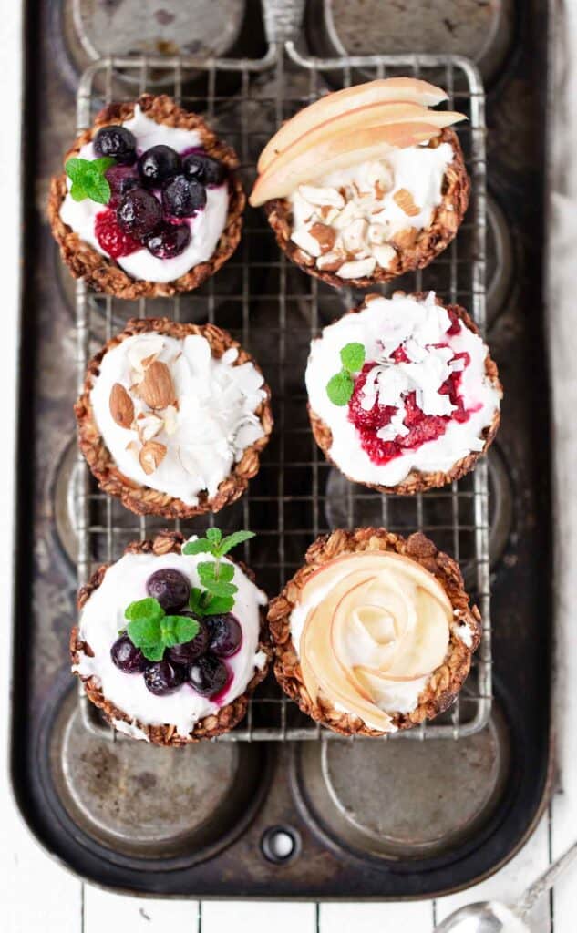 Oatmeal Breakfast Cookie Yogurt Parfait Cups - Fresh Flavorful